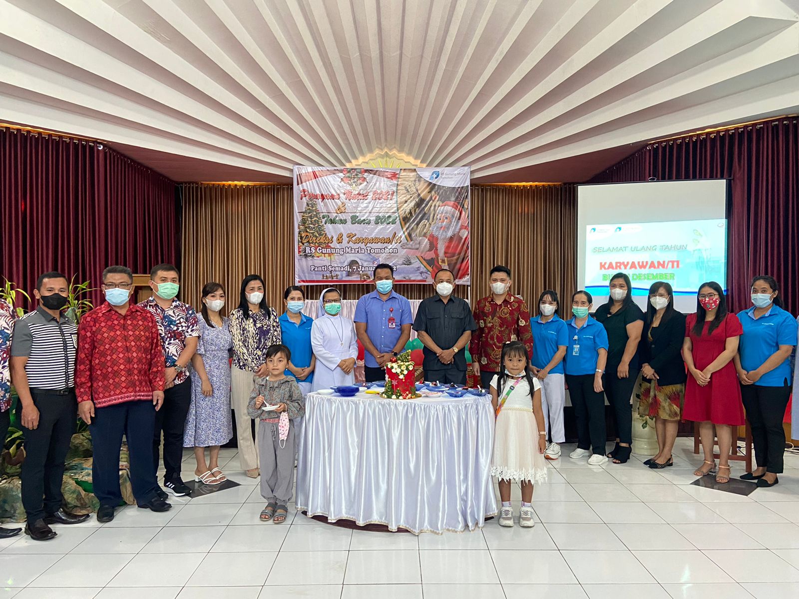 PERAYAAN NATAL 2021 DAN TAHUN BARU 2022 DIREKSI DAN KARYAWAN RUMAH ...